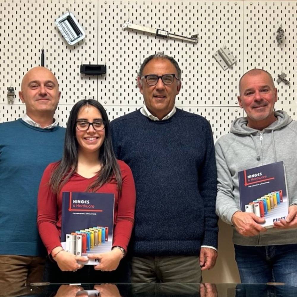 The new PINET subsidiary, Pinet Srl in Italy!