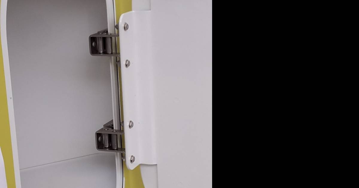 Hinge for vending machines and interactive terminals